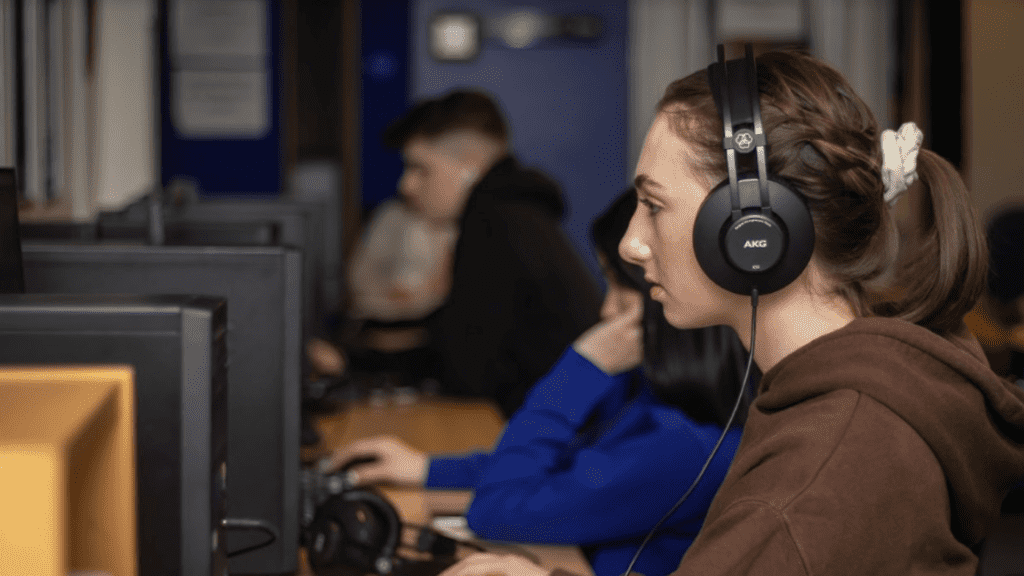 UAL Level 2 Diploma in Creative Media Production & Technology Course